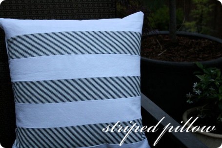 Striped Pillow Tutorial {Jones Design Company} - The Inspired Room
