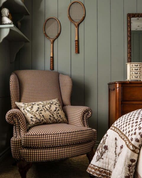 Cozy Reading Corners: Sunday Strolls & Scrolls - The Inspired Room